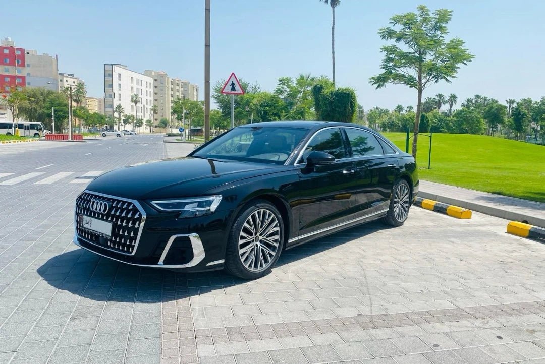 Doha: Audi A8 Private Car Rental with Driver – Shouf