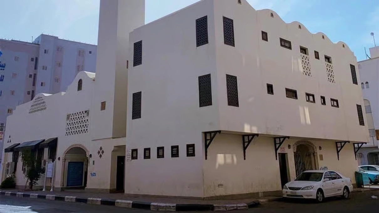 Madinah: Full-Day Islamic Heritage Experience with Lunch – Shouf